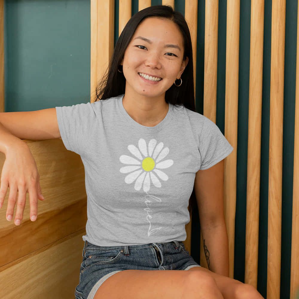 Daisey Love Black or Grey Cotton Tshirt with FREE UK Delivery.